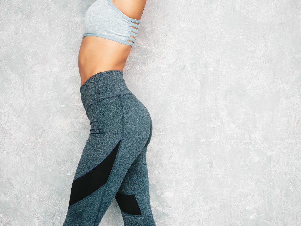 Exerciții pentru abdomen, fese și picioare | Blog Fitnessmama.ro